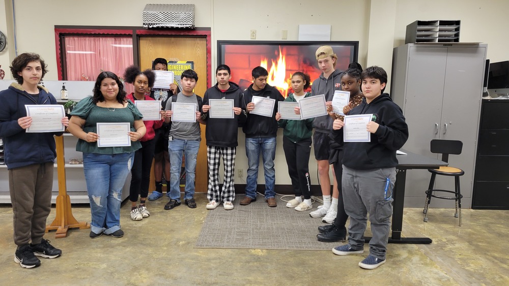 Hope Robotics Students Receive OSHA 10 Certification! | Hope Public Schools