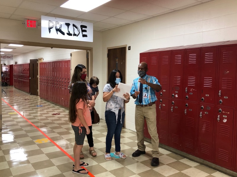 Yerger hosts Open House | Yerger Middle School